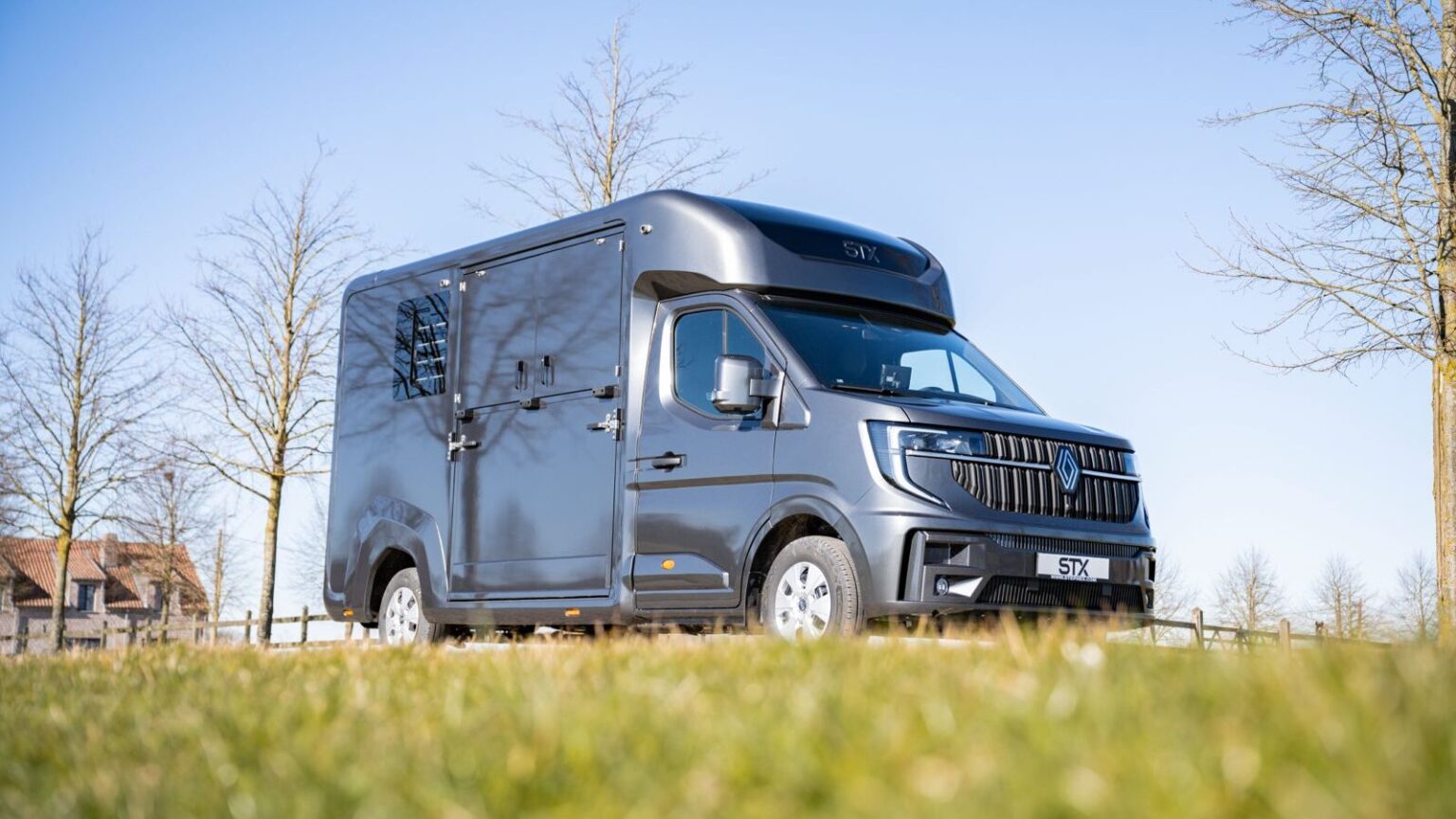 STX 2 Horse – Ford Transit : van transport 2 chevaux